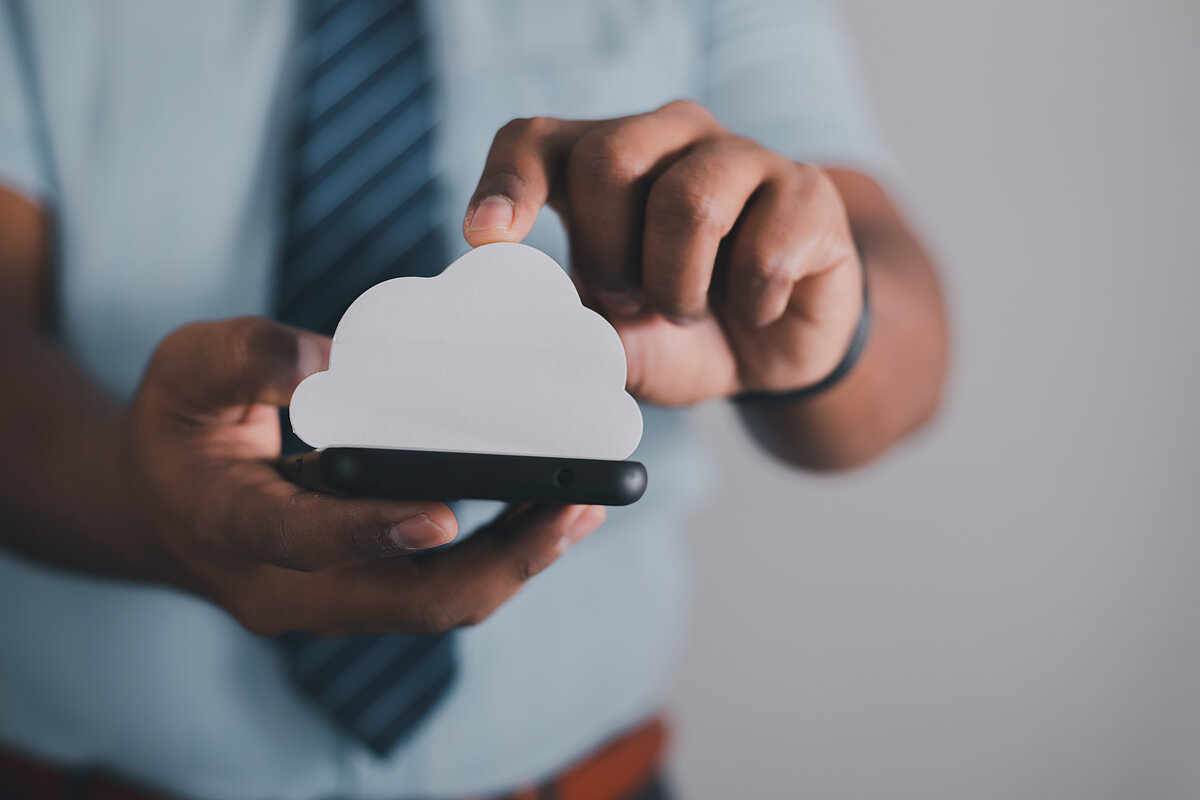 Innovative outdoor data center for HDP – Data Center Group