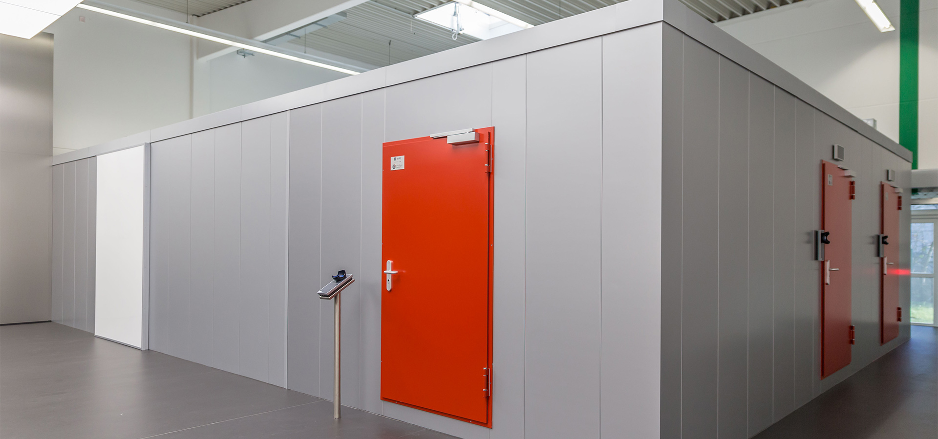 Data Center Products - DC IT Room – Data Center Group